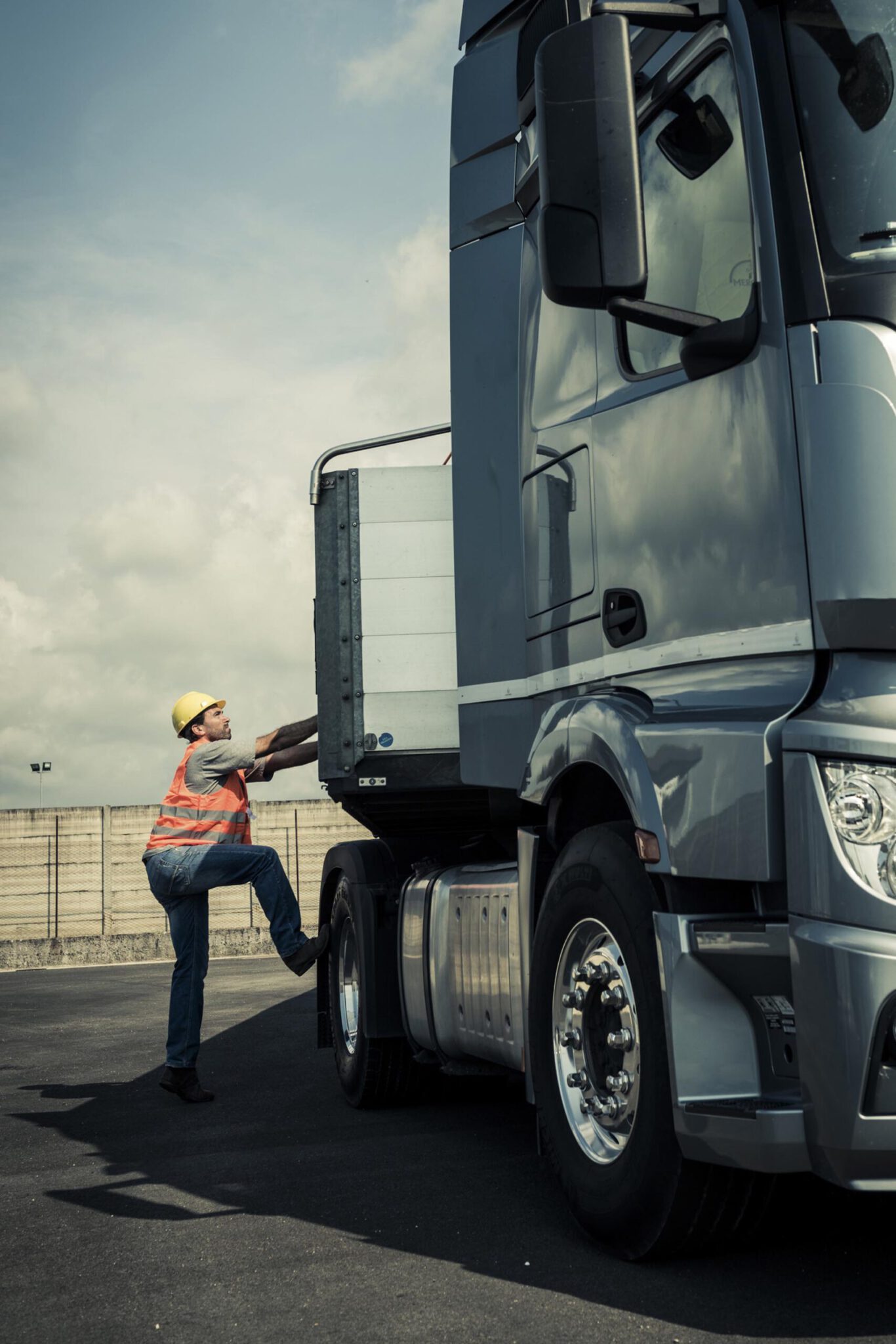 Contact us | Reducate